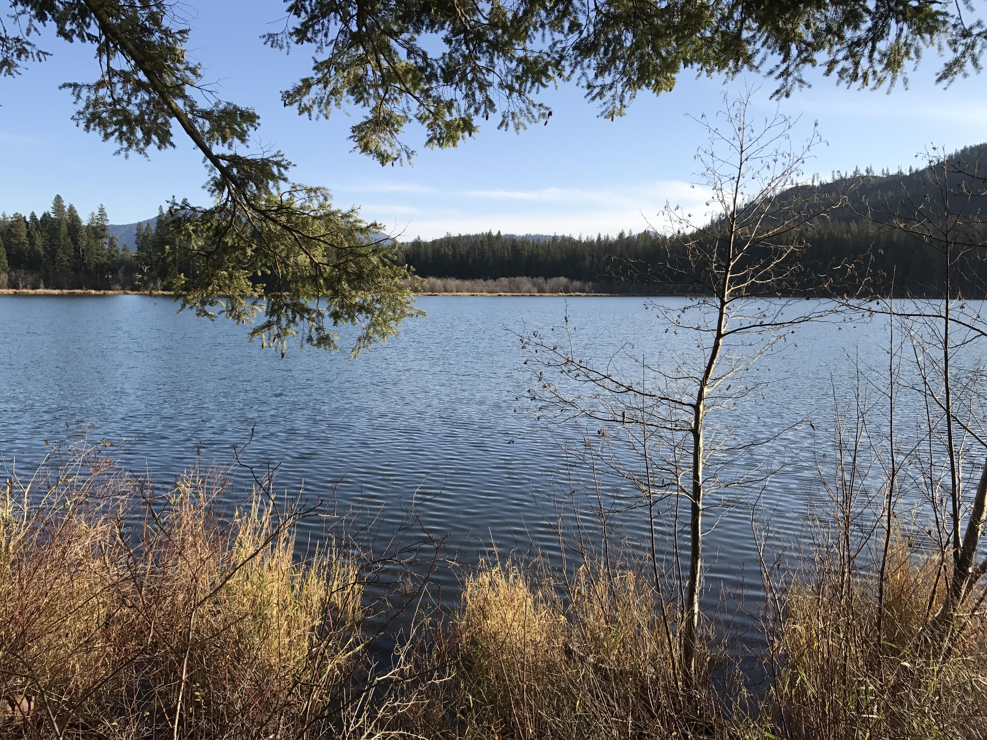 Round Lake State Park Loop – NaughtyHiker