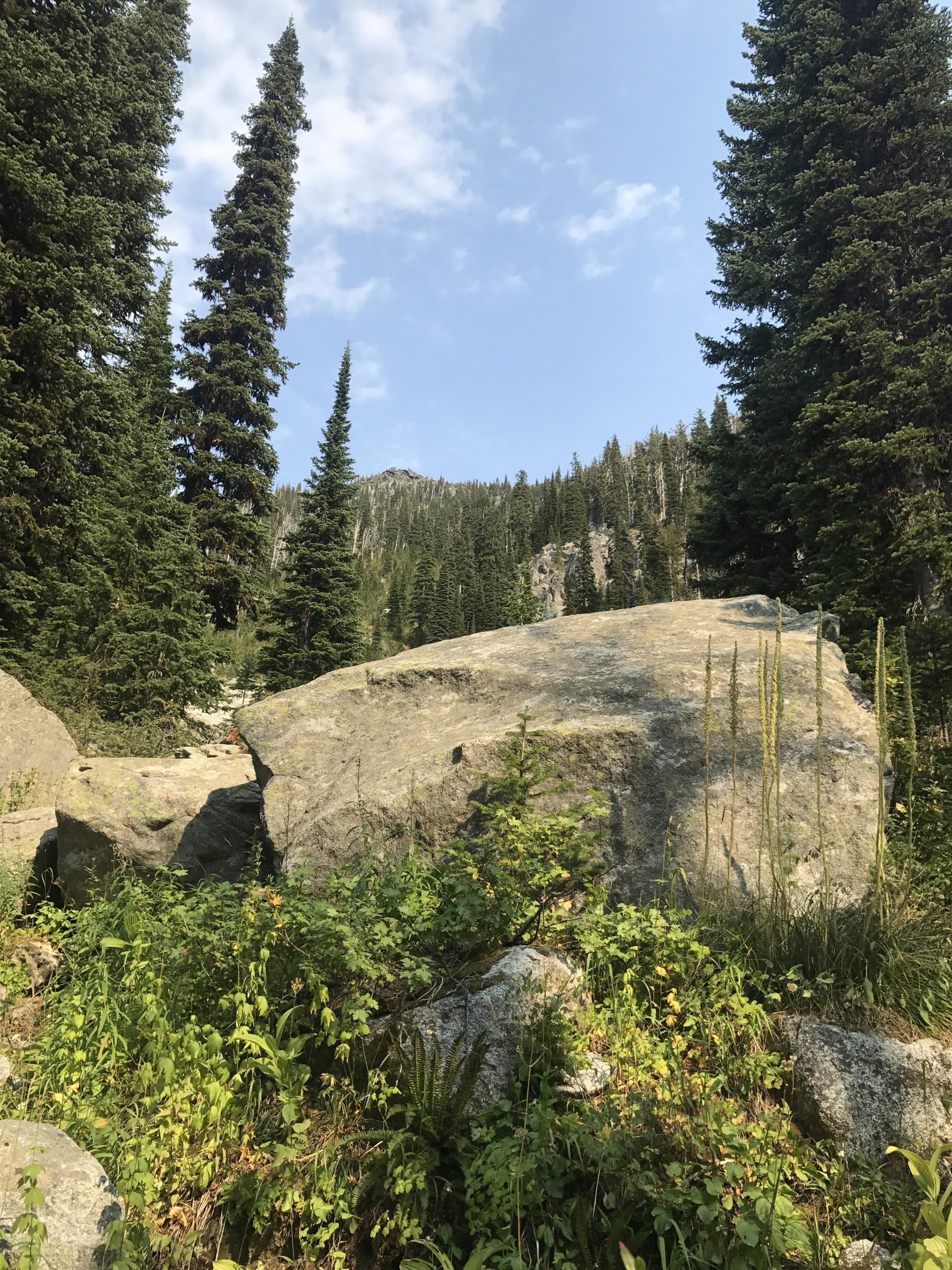 Pyramid Pass – NaughtyHiker