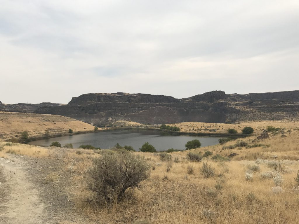 Ancient Lakes Loop – NaughtyHiker